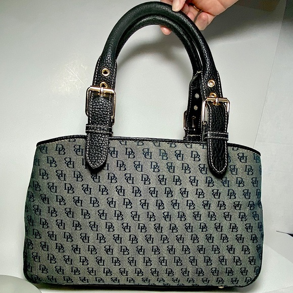 Dooney & Bourke | Bags | Vintage Dooney Bourke Satchel Gray Sig ...